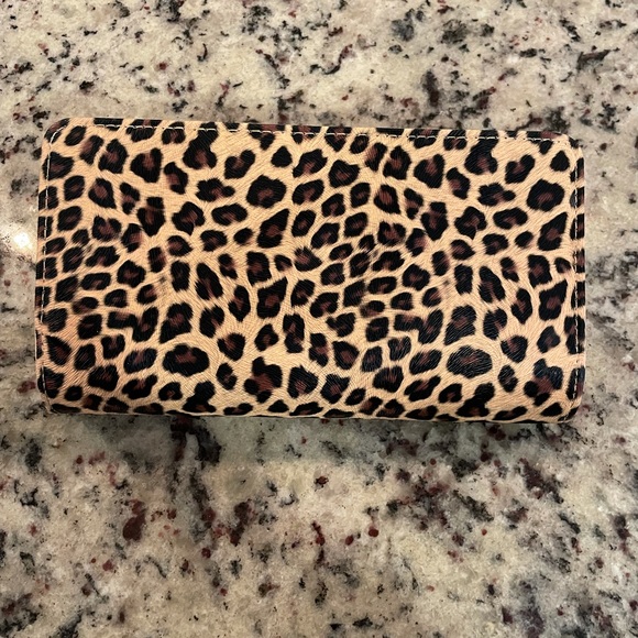 Accessories | Nwot Leopard Print Wallet | Poshmark
